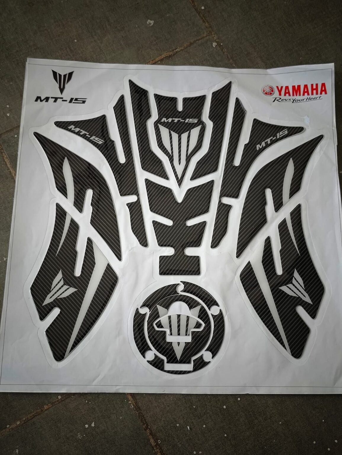 Tank Stickering Kit For MT-15 (3D Plastic Sticker) – Darpansarvanstore