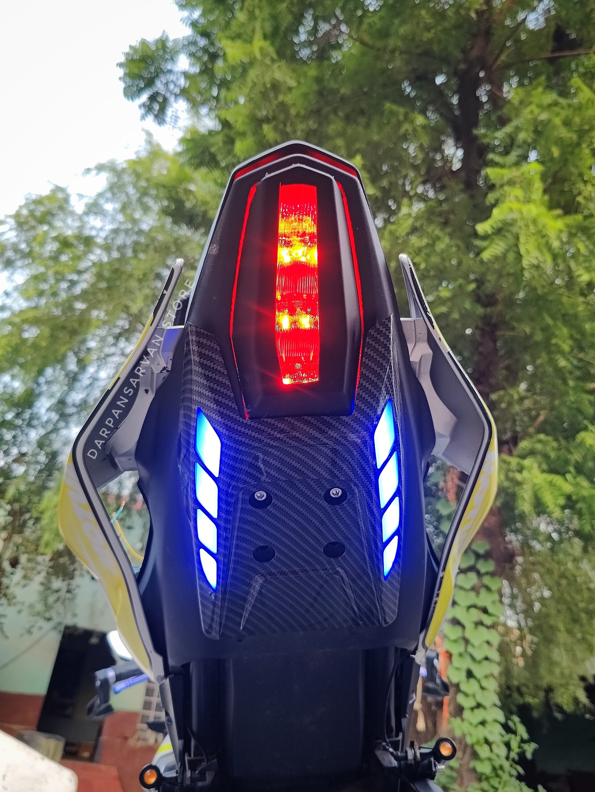 Undertail For R15M V4 V3 Carbon Fiber Finish – Darpansarvanstore